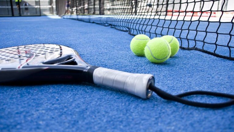 Historia del pádel: te contamos cómo surgió el deporte de moda